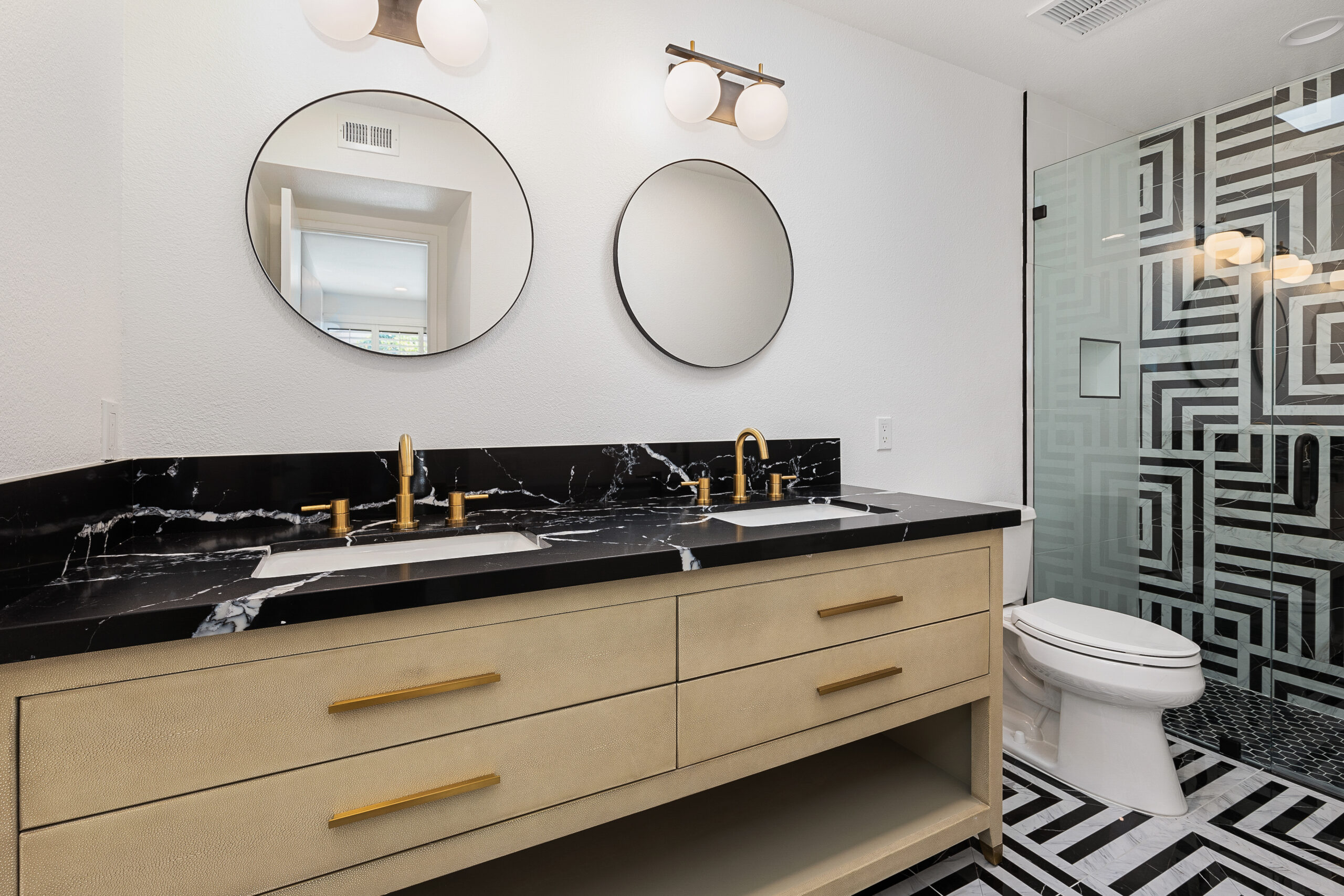 Classy AF Interiors - Classy AF Interiors